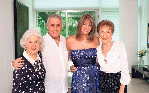 Michelle Hatch Dillon y Eduardo Harker Borda celebraron su feliz unión ...