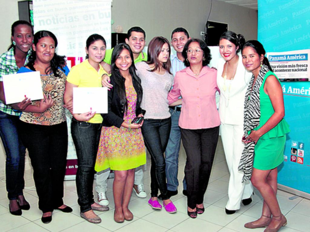 Primera graduación de la escuela Jorge Isaac Olmos | Panamá América