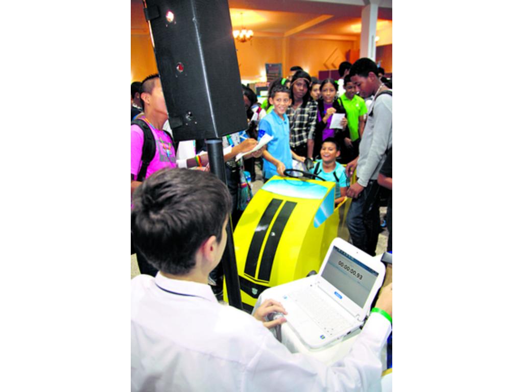 Estudiantes demuestran su creatividad científica | Panamá América