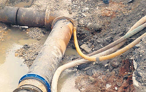 Tuberías deterioradas causaron escasez de agua | Panamá América