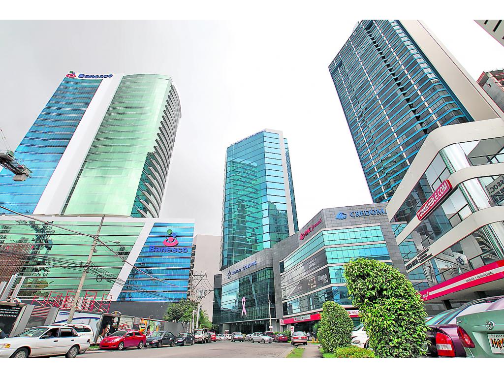 Indagan a tesorera de la firma Financial Pacific | Panamá América