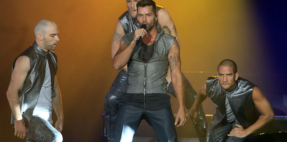 Ricky Martin cambia pañales por boletos a su concierto | Panamá América
