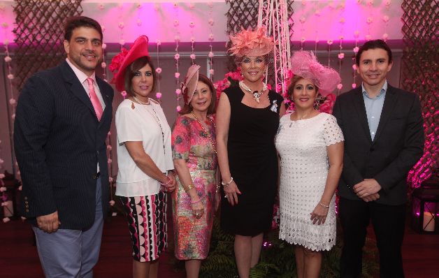 Tradicional tarde de sombreros | Panamá América