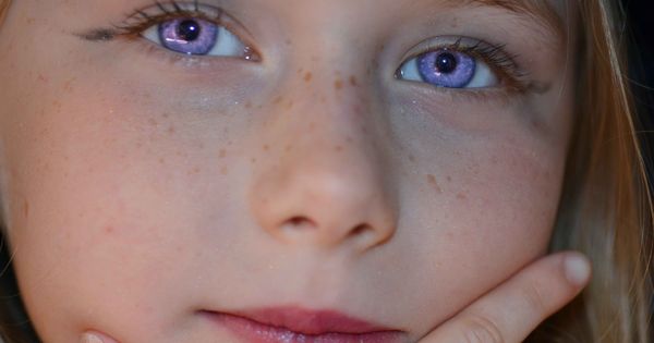 Las personas de ojos violeta existen, ¿sabes qué les pasó? | Panamá América