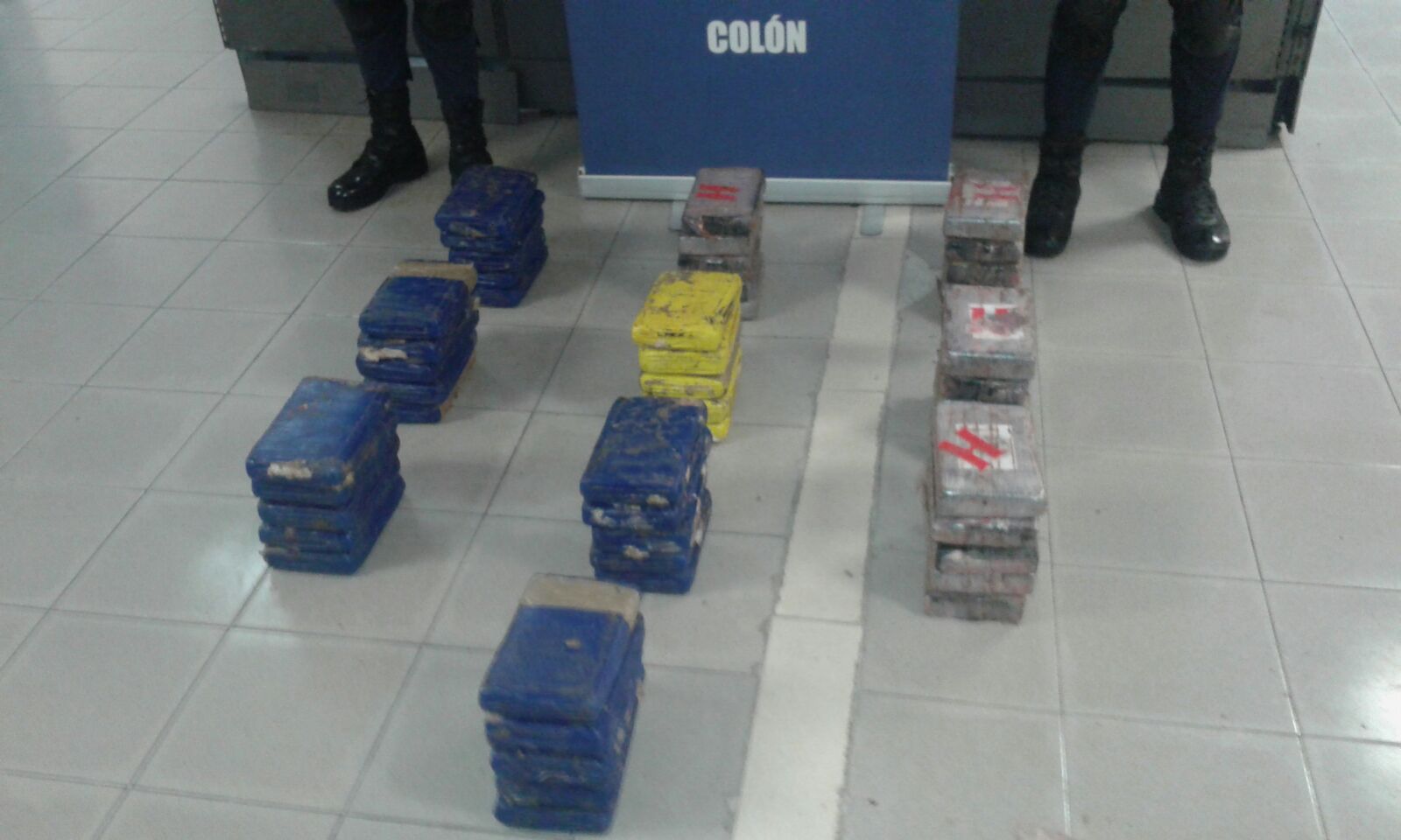 Decomisan droga y armas en finca de Herrera y aprehenden a joven | Panamá América