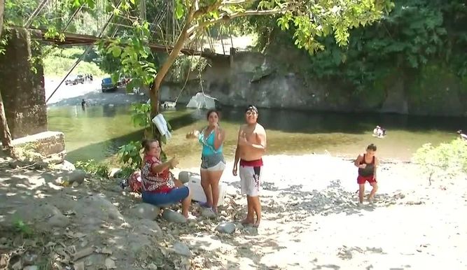 Peligro latente representa puente sobre río Gariché | Panamá América