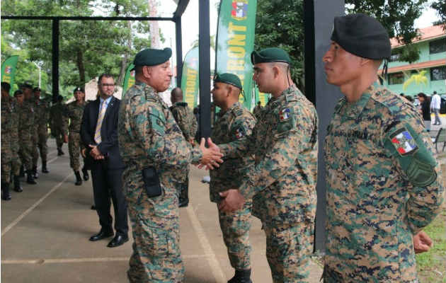 Minseg suspende compra directa de implementos para Senafront | Panamá ...