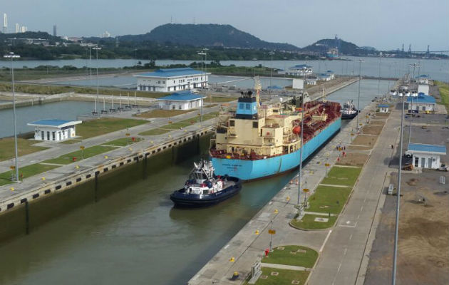 Distracción de un operador produjo desborde en esclusa de Cocolí ...