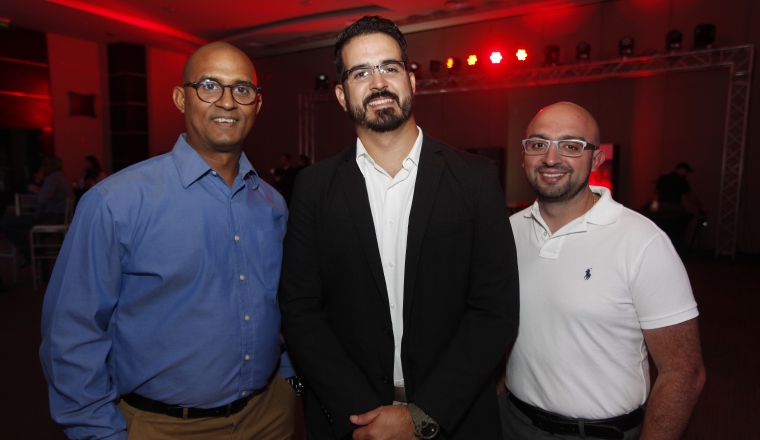 Lanzamiento de LG MULTI V5 | Panamá América