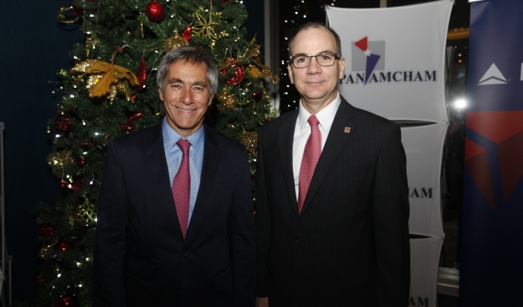 Coctel de Fin de Año de AmCham | Panamá América