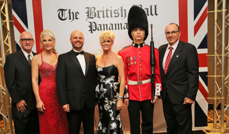 Elegante gala The British Ball 2017 | Panamá América