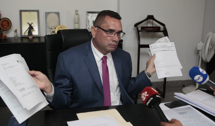 Diputado Ayala sale al frente de señalamientos en su contra | Panamá ...