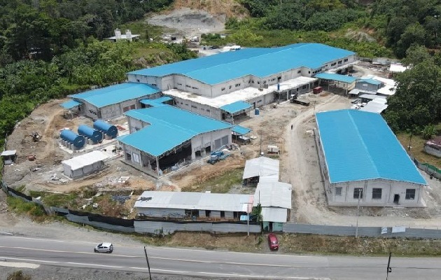 Construcción del nuevo hospital de Almirante registra un 40% de avance | Panamá América